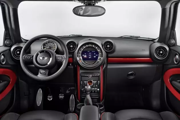 MINI John Cooper Paceman (2)