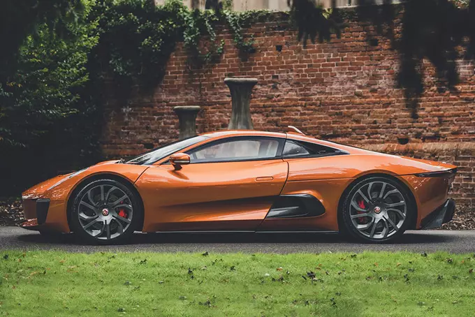 Auktionsblok: 2015 Jaguar C-X75 'Spectre' stuntbil 19093_1