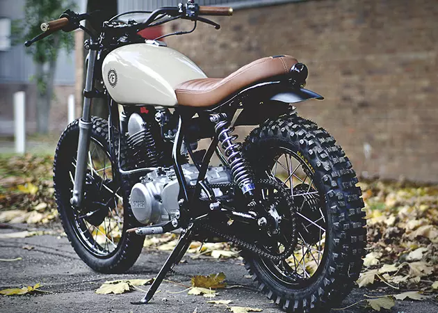 Yamaha SR250 By Auto Fabrica 4