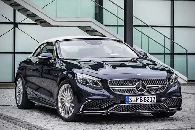 2017 Mercedes S65 Cabriolet 3