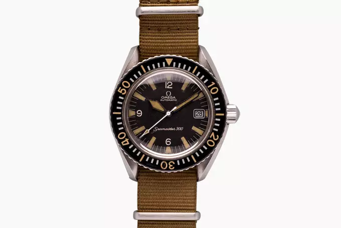 Tšimo-Seaparo sa 1968 Omega Seamaster 300 Watch 19476_1