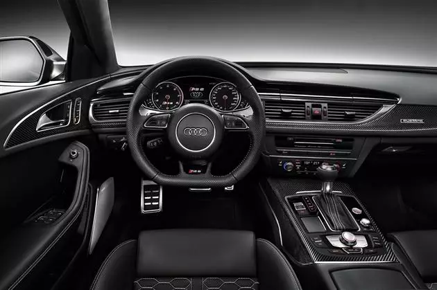 2014 Audi RS6 Avant (2)