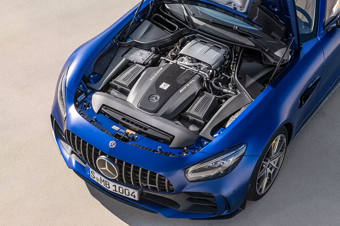 2019 ಮರ್ಸಿಡಿಸ್-AMG GT R ರೋಡ್ಸ್ಟರ್ 19661_4