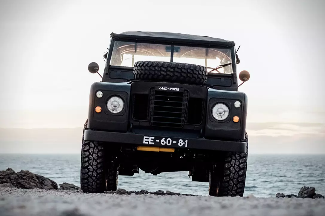 Land Rover Series 3 Defender 3 z roku 1972