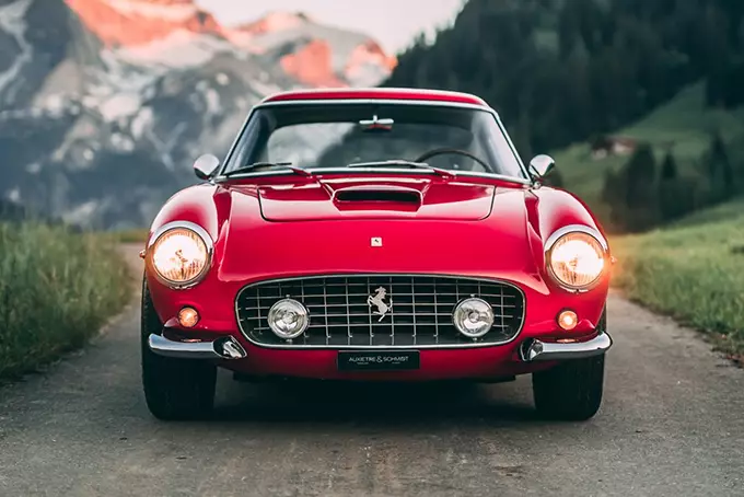 1961 Феррари 250 GT SWB Berlinetta аз ҷониби Скаглиетти 19822_1