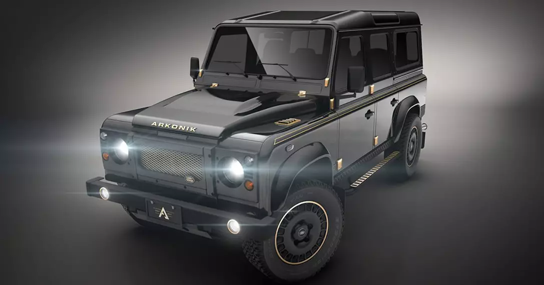 Land Rover Defender 110 'Onýyllyk neşir'