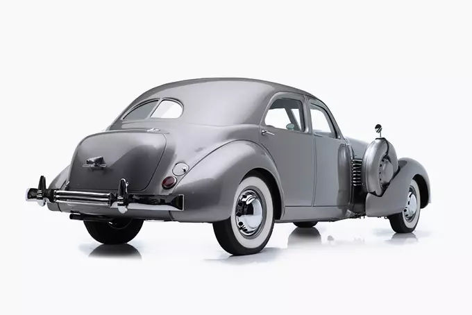 Дуудлага худалдааны блок: 1937 Cord 812 Custom Beverly хуягт машин 20224_2