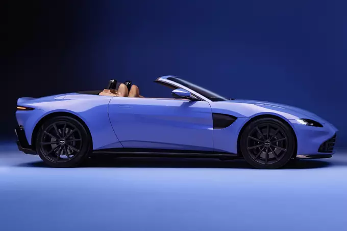 Roadster Vantage 2021 Aston Martin 20335_2