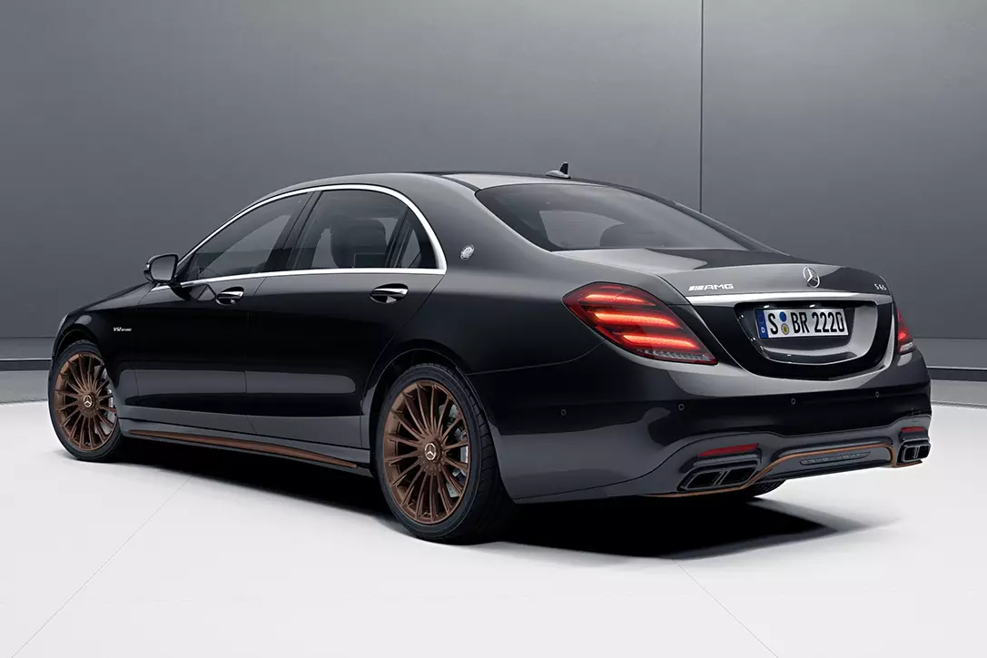 مرسڊيز-AMG S 65 فائنل ايڊيشن 20346_2