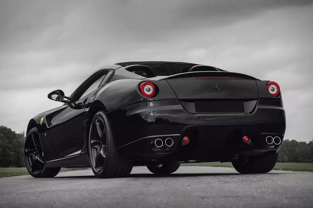 Aukciós blokk: 2011 Ferrari 599 SA Aperta 2034_3