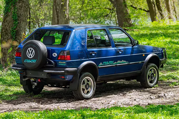 1992 жылғы Volkswagen Golf Country 4x4 20457_1