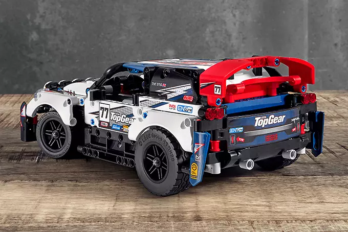 Rally avto Top Gear LEGO Technic 20610_1