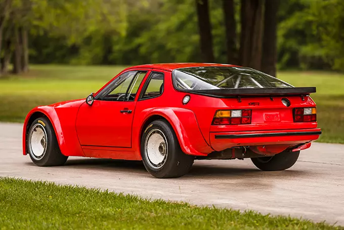 Аукционный блок: Porsche 924 Carrera GTR 1981 года выпуска. 20728_3