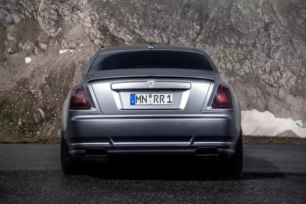 Rolls-Royce Ghost SPOFEC דורך Novitec 6