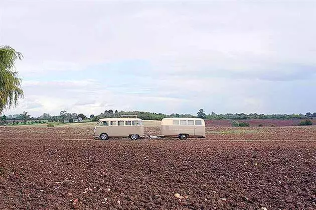 Volkswagen Bus Inspired Dub Box Camper Trailer (3)