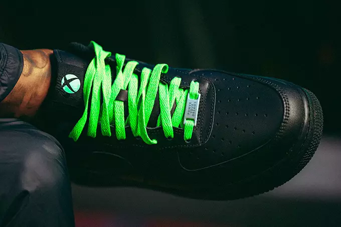 Odell Beckham Jr. x Nike x Xbox Controllers & Air Force 1 21141_1