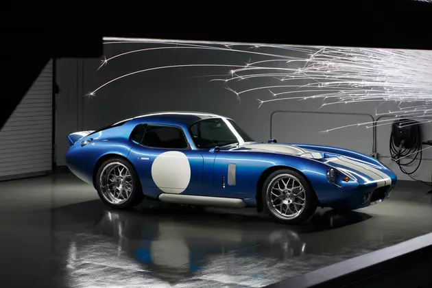 Renovo Coupe All-Electric Supercar 2