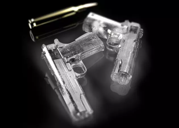 Handgun Ice Cube Trej