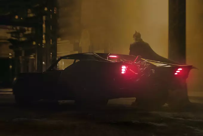 Matt Reeves 'Người dơi' Batmobile 21683_1