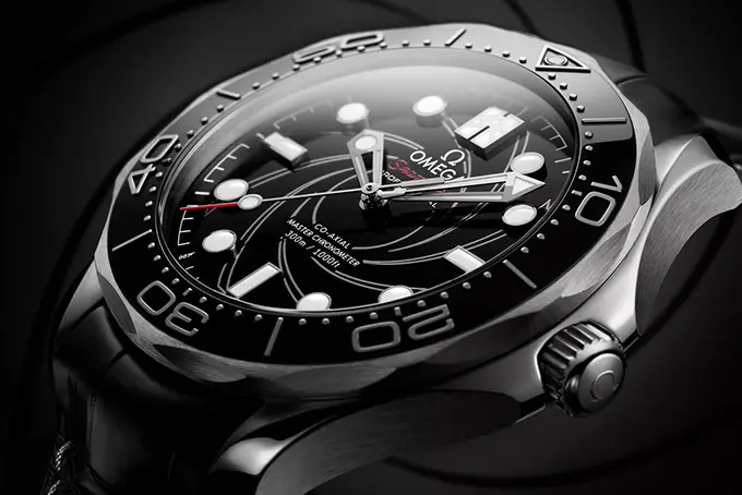 OMEGA Platinum-Gold Seamaster Diver 300m James Bond Saib 21704_2