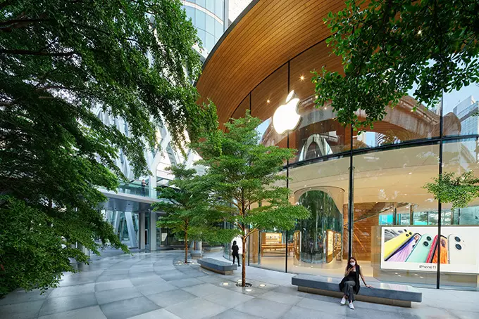 Apple Central World Bangkok 21749_1