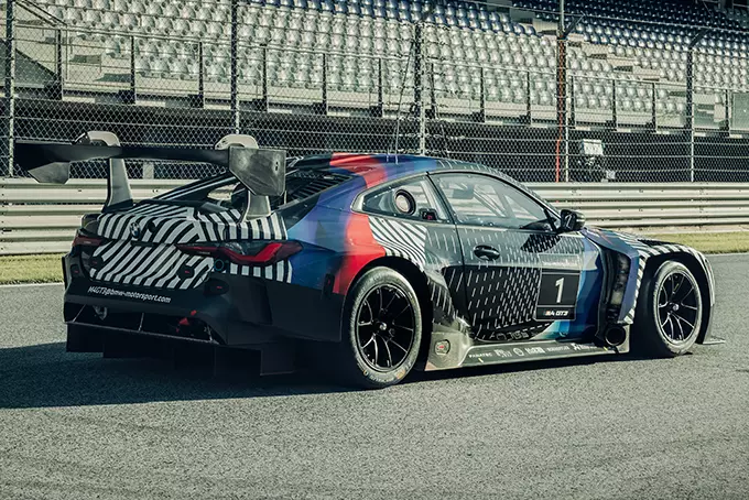 2021 BMW M4 GT3 እሽቅድምድም 22210_3