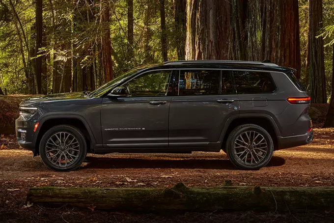 2021 Jeep Grand Cherokee L 22276_1