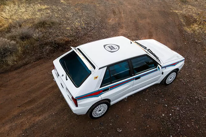 Блок аукциона: 1991 Lancia Delta HF Integrale Evo 1 'Martini 6' 22294_5