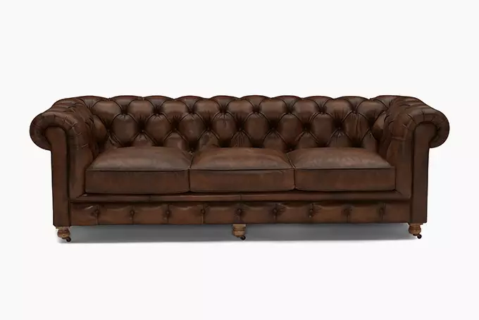 15 Qhov Zoo Tshaj Plaws Leather Sofas Yuav Hauv 2022 22339_10