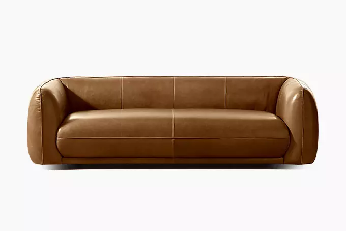 15 Qhov Zoo Tshaj Plaws Leather Sofas Yuav Hauv 2022 22339_9