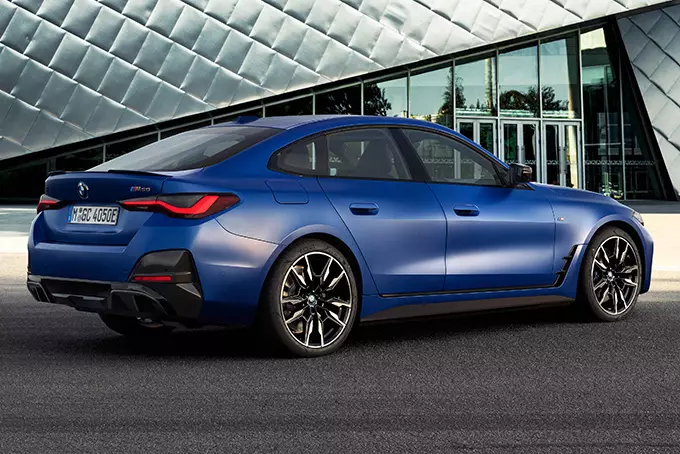 2022-es BMW i4-es sorozat 22397_3