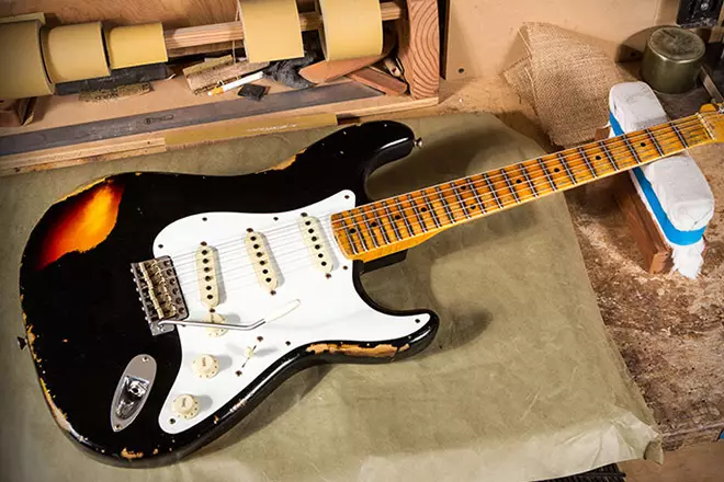 Fender Mod-кибетнең махсус гитаралары 2