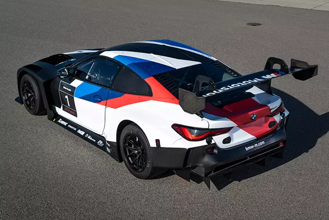 2022 BMW M4 GT3 | 22416_3