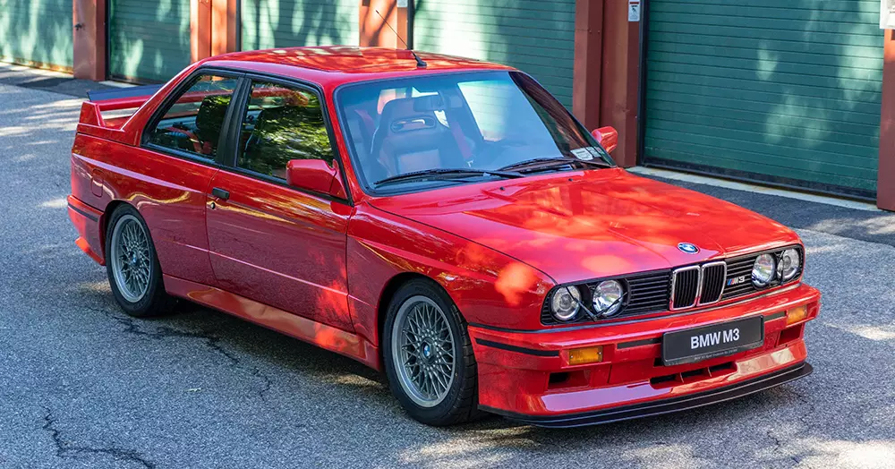 Blok lelang: 1990 BMW E30 M3 Olahraga EVO III