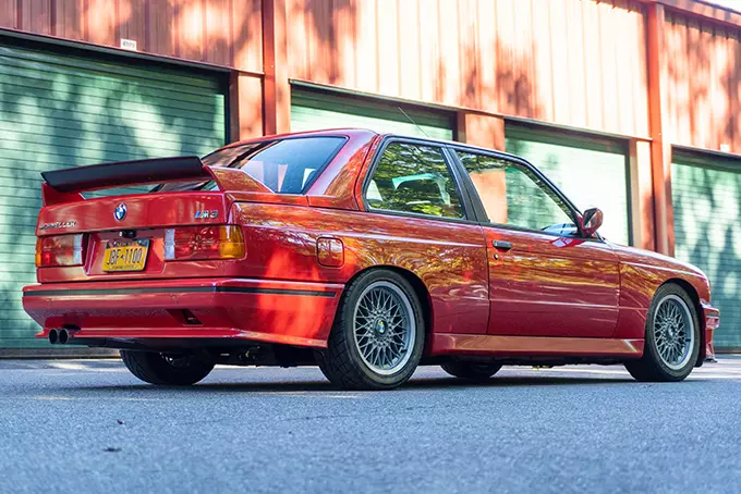 Blok Lelong: 1990 BMW E30 M3 Sport EVO III 22492_1