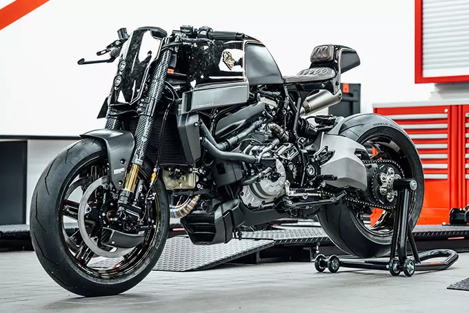 2020 Ducati Monster 1200 S 'Apex Assault' znamke Rough Crafts 22524_1