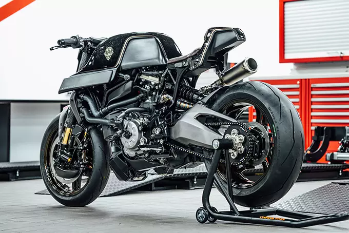 2020 Ducati Monster 1200 S 'Apex Assault' znamke Rough Crafts 22524_2