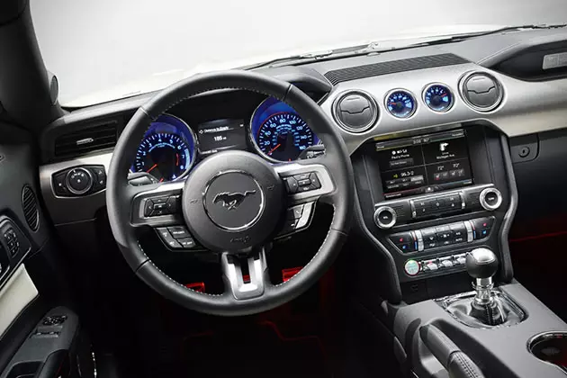 Ford Mustang 2015 Ediție limitată de 50 de ani 6