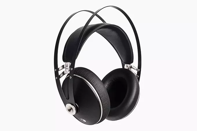 15 Qhov Zoo Tshaj Plaws Headphones Hauv qab $ 200 ntawm 2022 22572_13