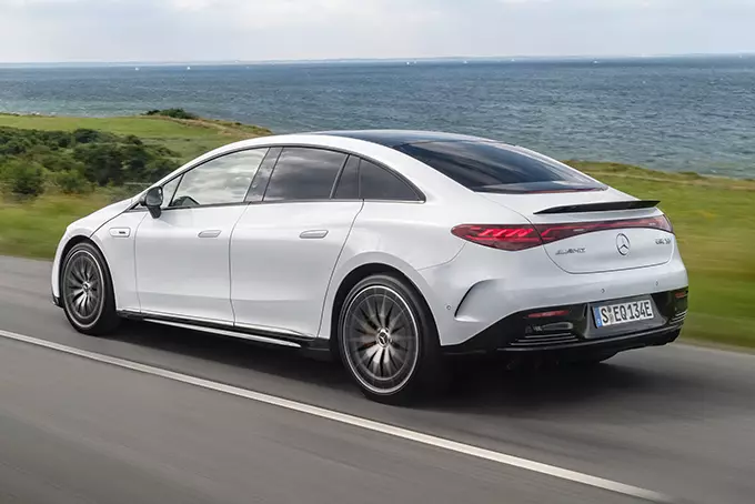 2023 መርሴዲስ-AMG EQE ኤሌክትሪክ Sedan 22593_1