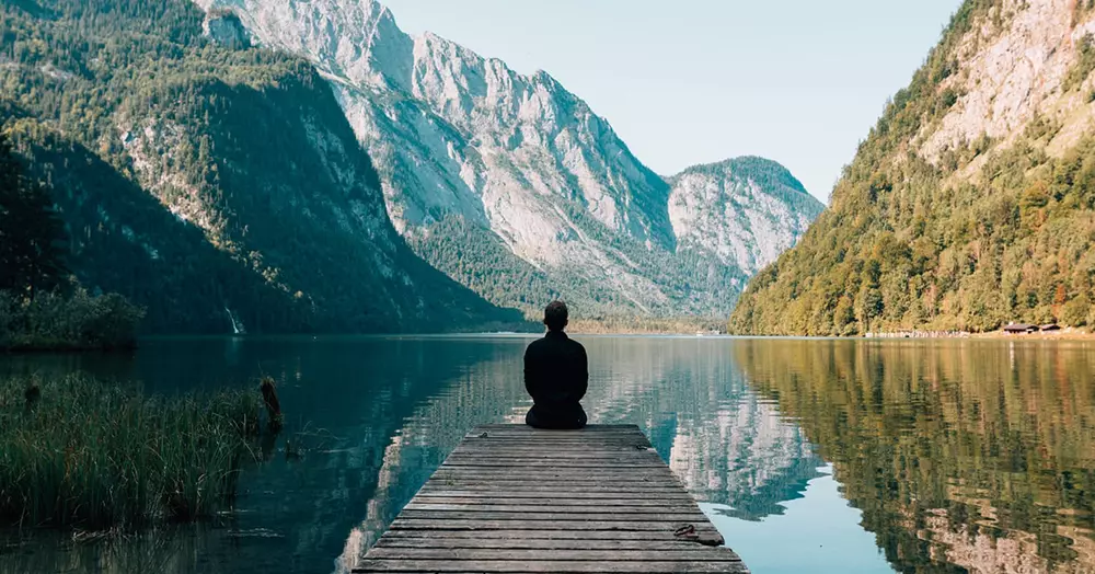 10 Bescht Mindfulness & Meditatioun Apps vun 2022