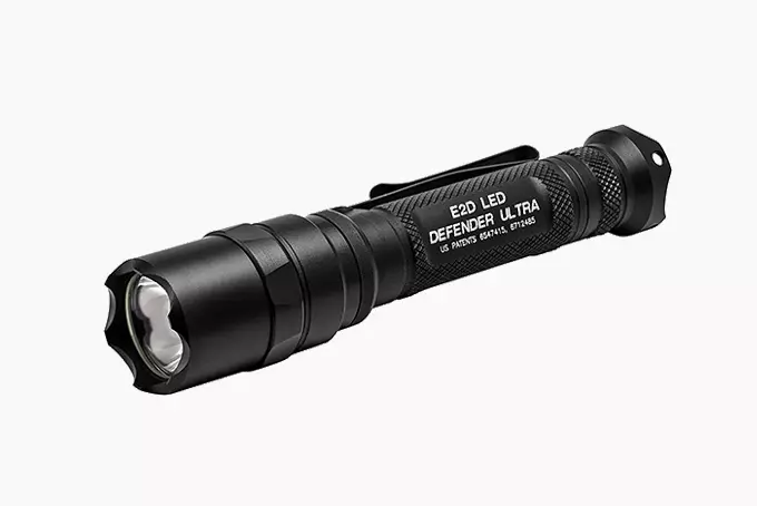 15 Labing Maayo nga Tactical Flashlight sa 2022 22818_12