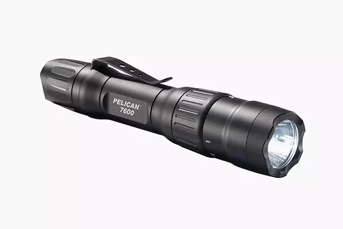 15 Labing Maayo nga Tactical Flashlight sa 2022 22818_5