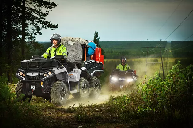 Can-Am Outlander 6x6 fjórhjól 3