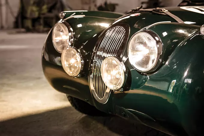 I-auction Block: Jaguar XK 120 Junior 2700_1