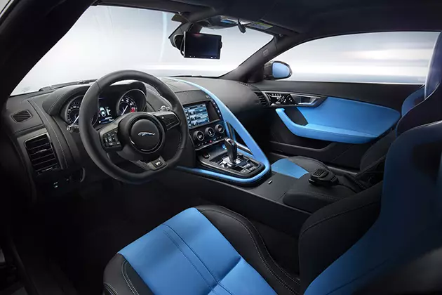 Тур де Франс 5 үчүн Jaguar F-Type Team Sky Edition