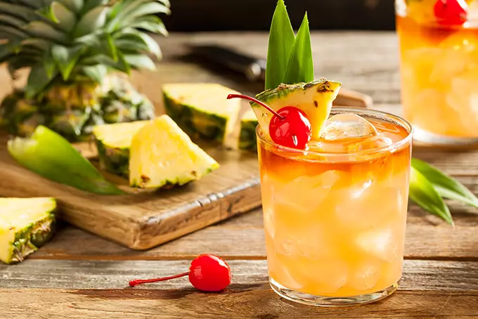 30 de cocktail-uri clasice pe care fiecare bărbat ar trebui să le cunoască 283_16