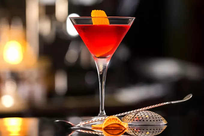 30 de cocktail-uri clasice pe care fiecare bărbat ar trebui să le cunoască 283_17