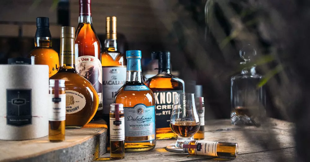 8 najboljših naročniških škatel za viski