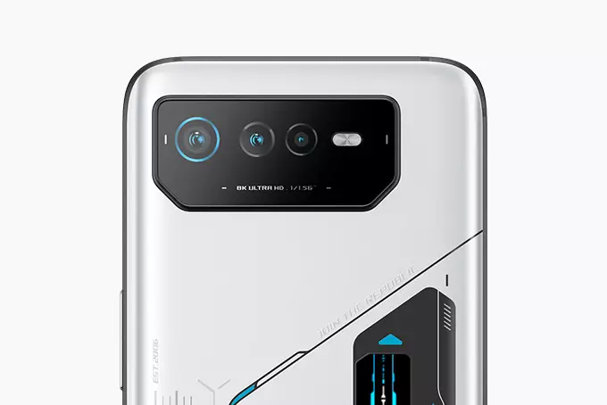 Asus ROG Phone 6 і 6 Pro 30_1